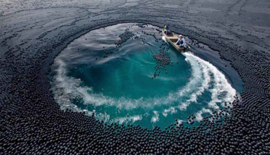 How floating plastic balls protect drinking water • HealthBlogs.org